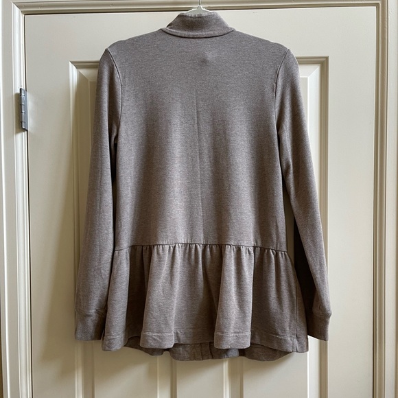 CAbi | Jackets & Coats | Cabi Zip Front Peplum Beige Weekend Topper ...